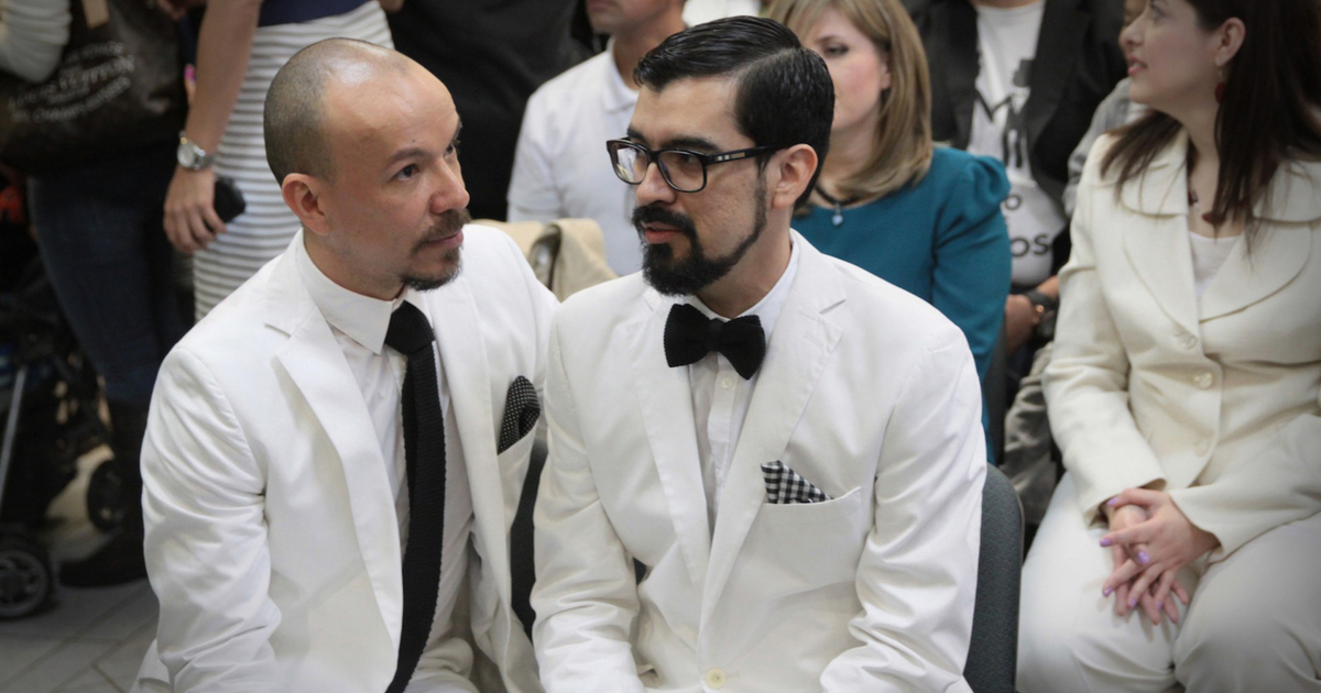 No Dress Code Required - DocPlay