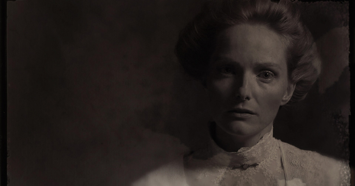 Utopia Girls Docplay